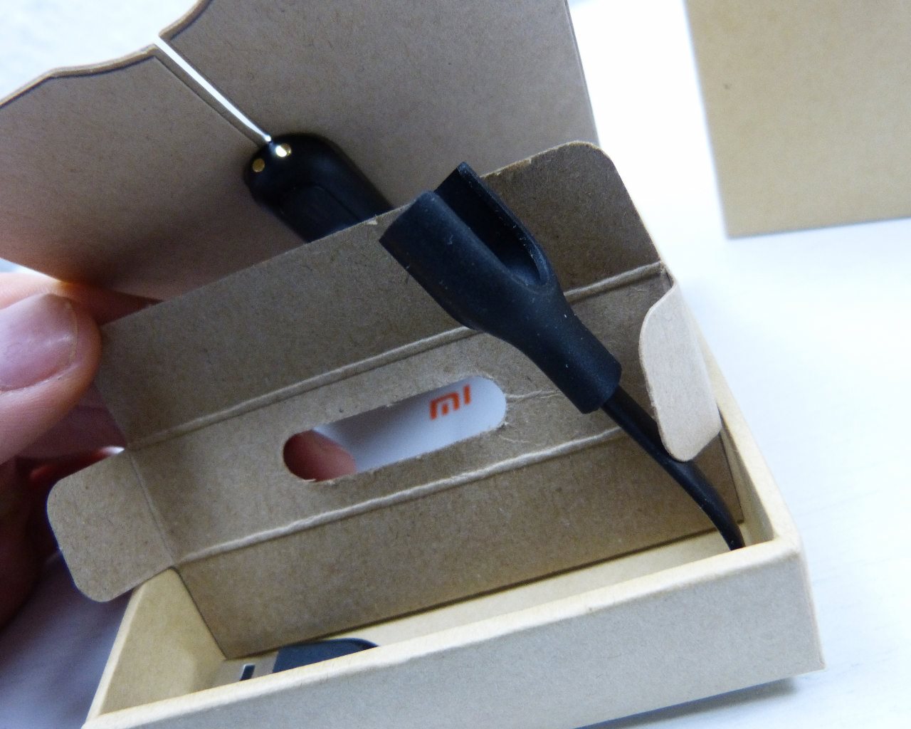 Unboxing: Xiaomi Mi Band 1S - fitness-factory.net