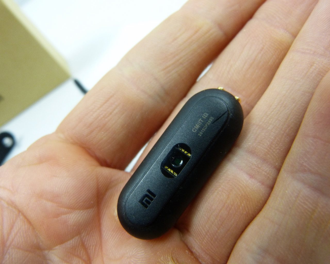 Unboxing: Xiaomi Mi Band 1S - fitness-factory.net