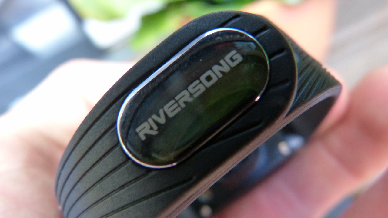 Unboxing: RIVERSONG® WAVE HR - fitness-factory.net